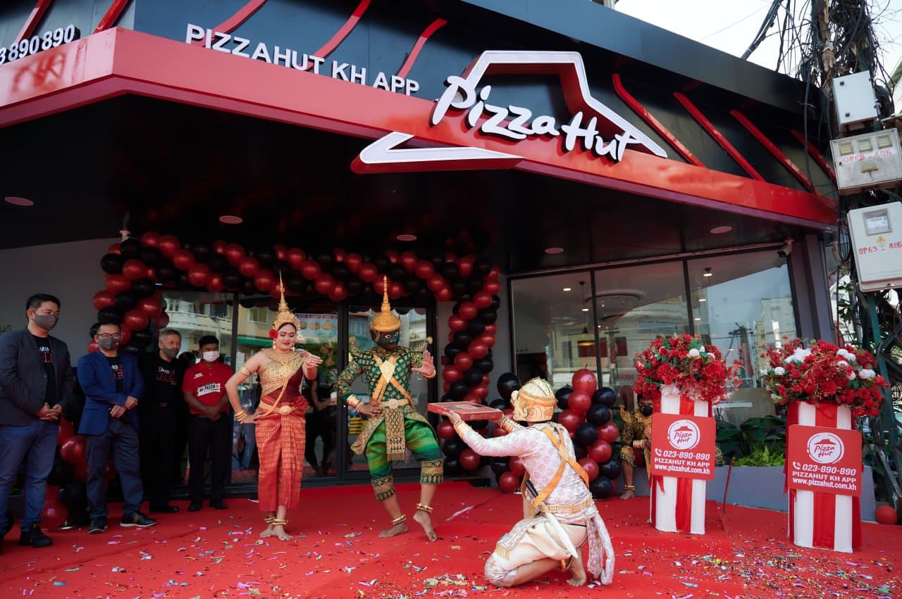BizKhmer - Pizza Hut KIRIROM សាខាទី៥ Pizza Hut Cambodia បើកហើយ